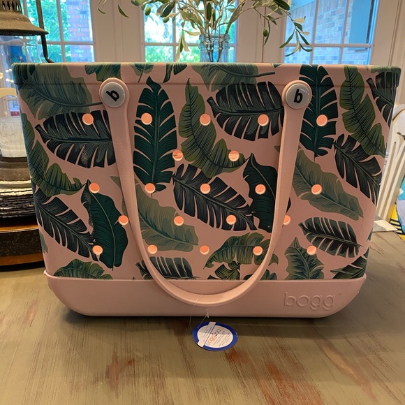 BOGG BAG | Bags | Bogg Bag Palm Print Never Used Wtag | Poshmark